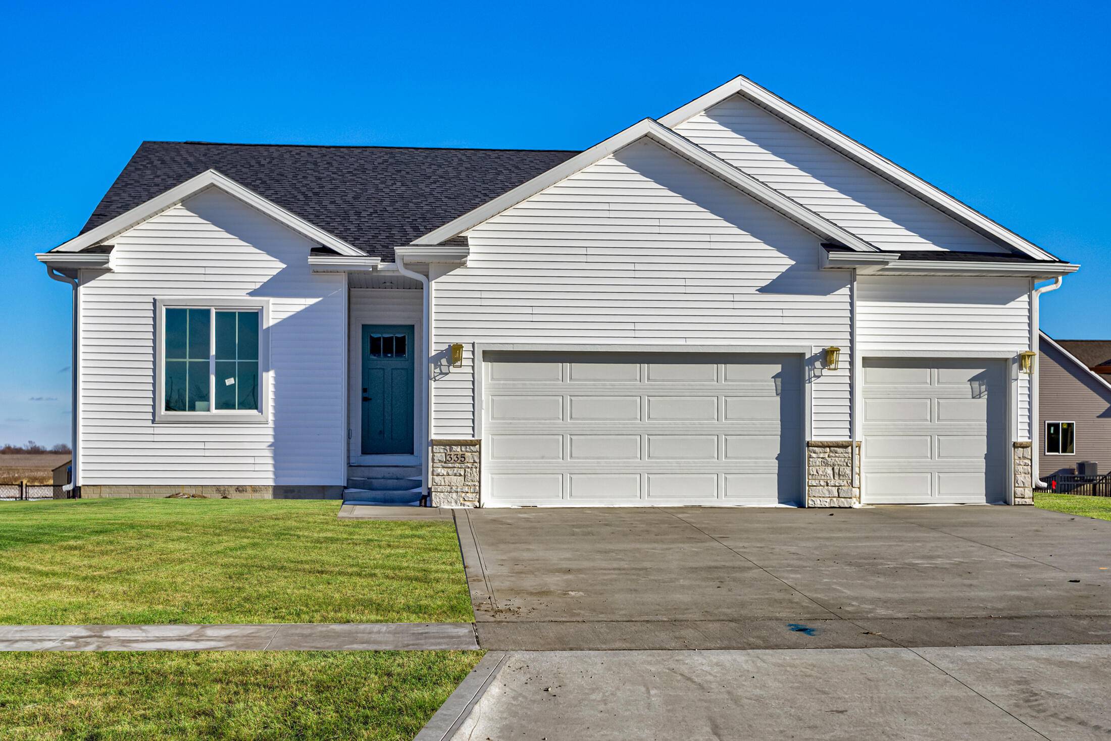 335 Springer Ct, Madrid, IA - Gladiator Homes